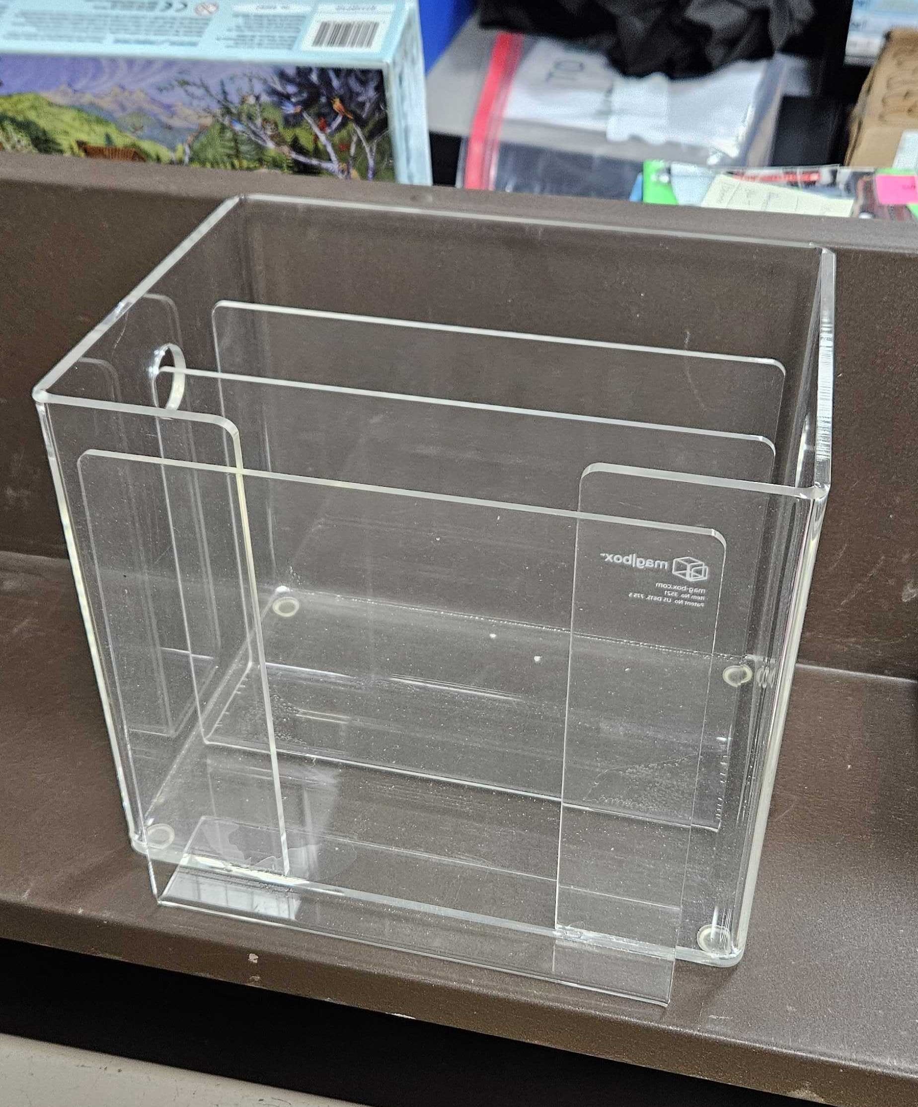 Acrylic Magazine Holders (20) | Reaching Across Illinois Library System