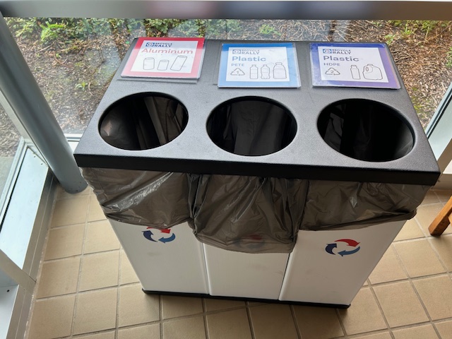 recycling storing containers, 3 available | Reaching Across Illinois ...