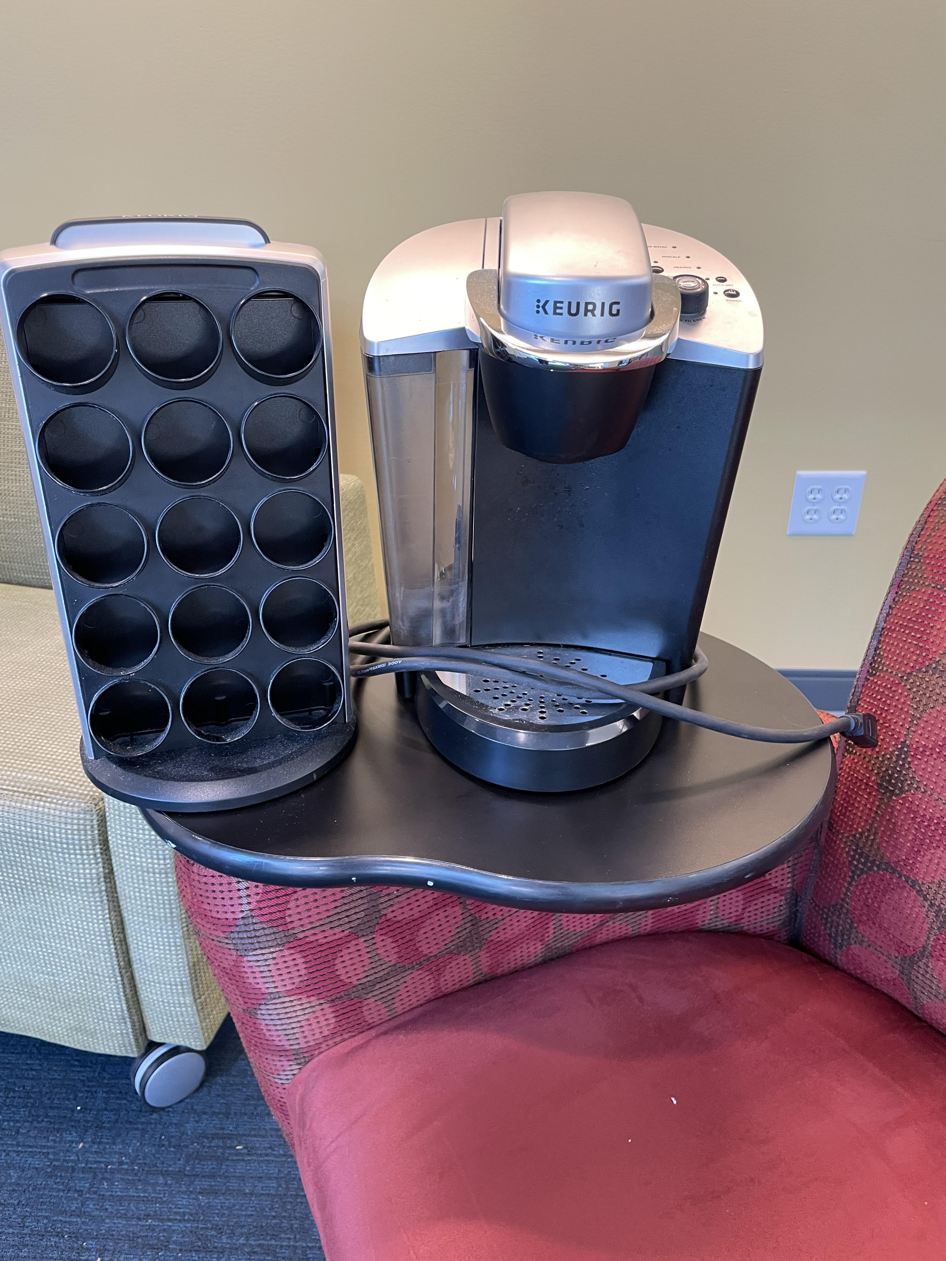 Keurig Coffee Maker and K-Cup Carousel | Reaching Across Illinois ...